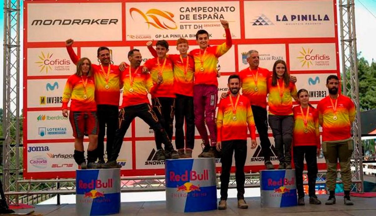 Daniel Castellanos y Cristina Menéndez, nuevos campeones...