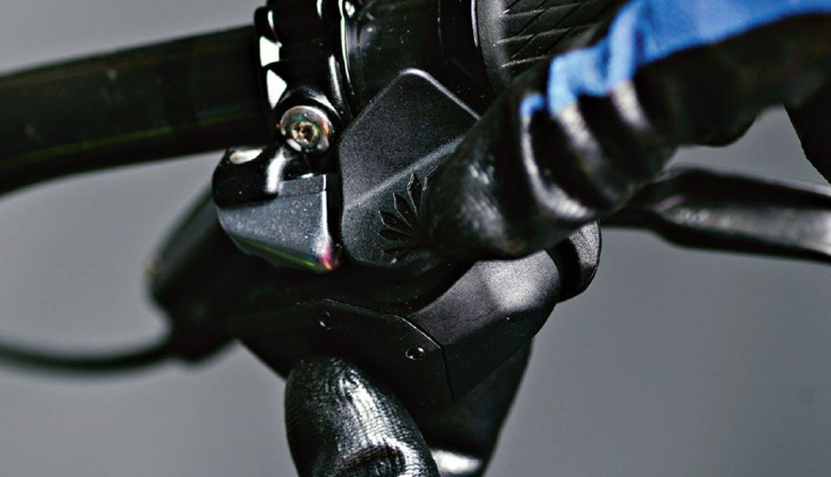 MicroAdjust de SRAM AXS. Así de fácil