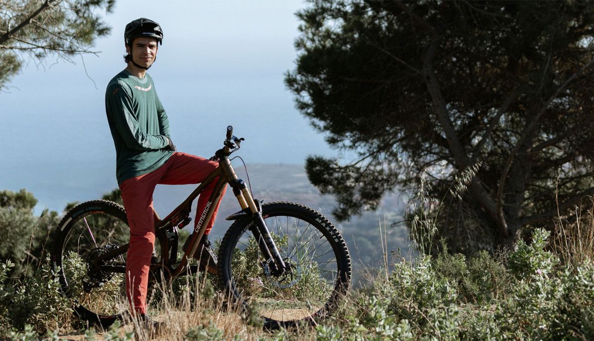 Alpinestars presenta su colección primavera/verano 2025